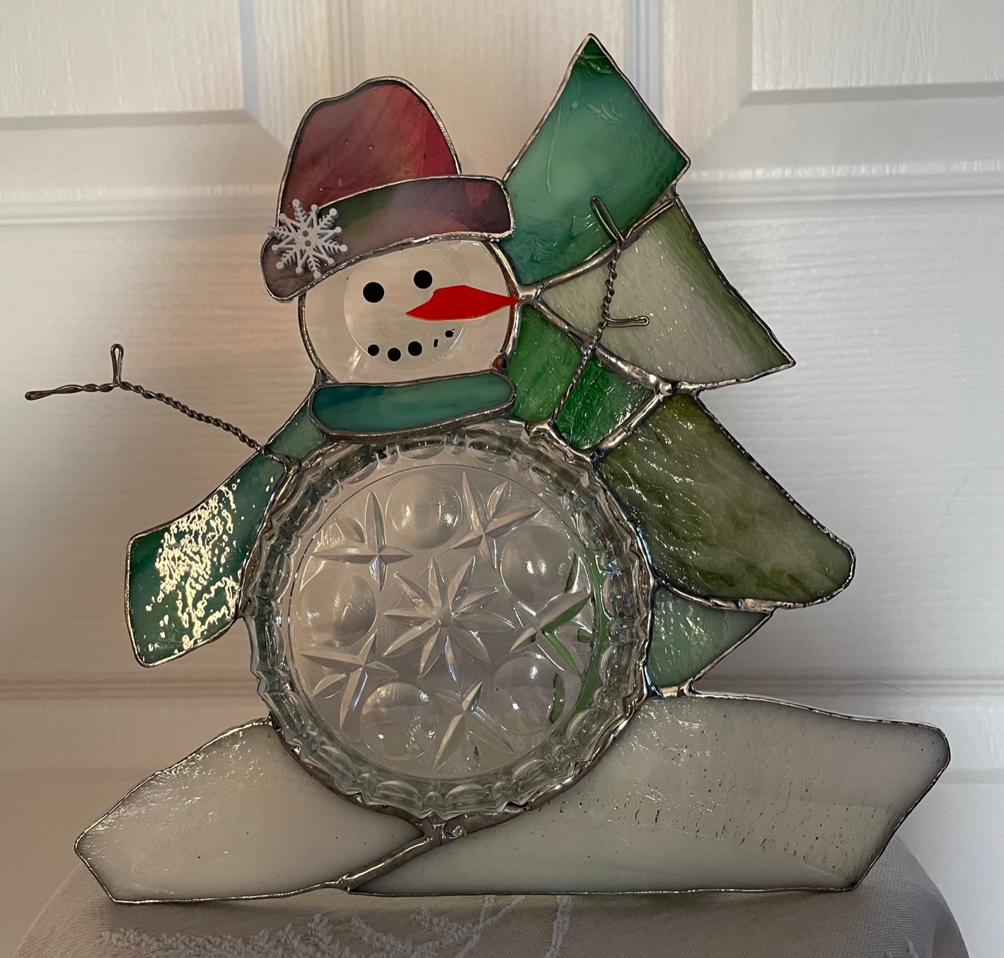 Stained Glass Snowman DRC1029 – The Vault Cultural Collective